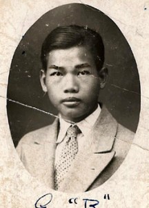 Chun Kim Shee – photos of Chun, his father, witnesses, and with his ...